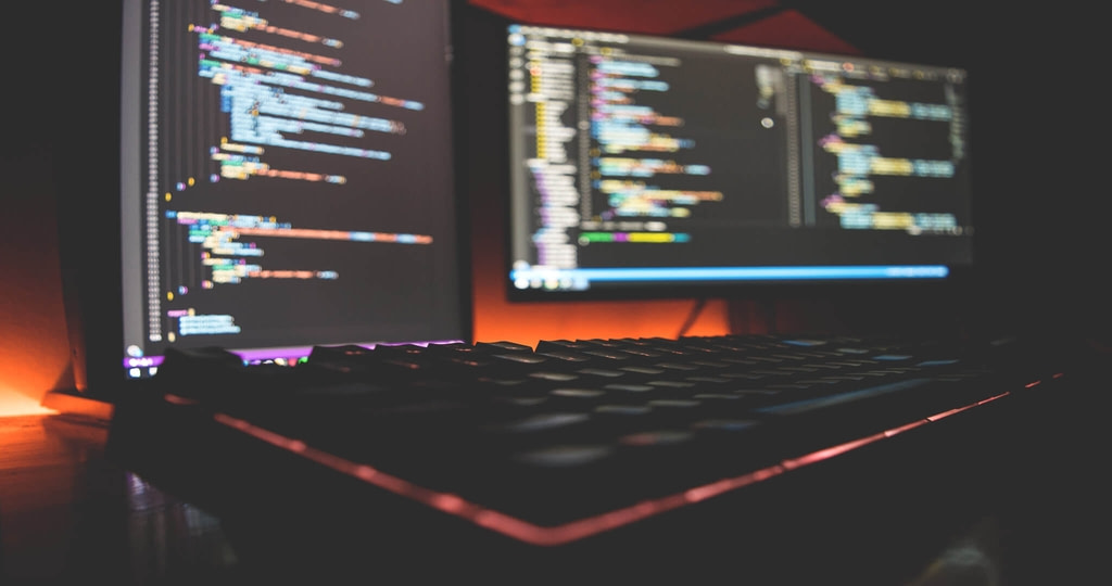 Node.js vs. Python: comparison, performance, cases | Neoteric