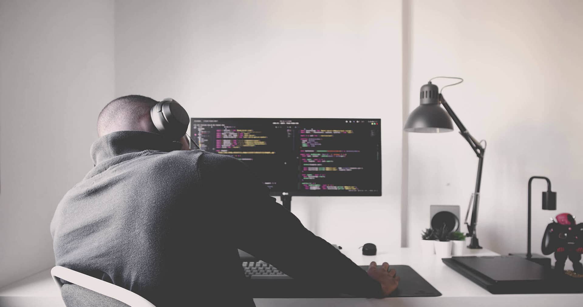 What do programmers hate? 10 things to avoid when working with devs What do programmers hate? 10 things to avoid when working with devs